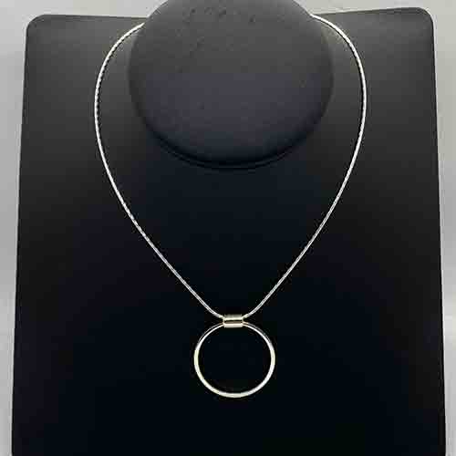 Sterling silver modern simple outline circle pendant necklace | VDM ...