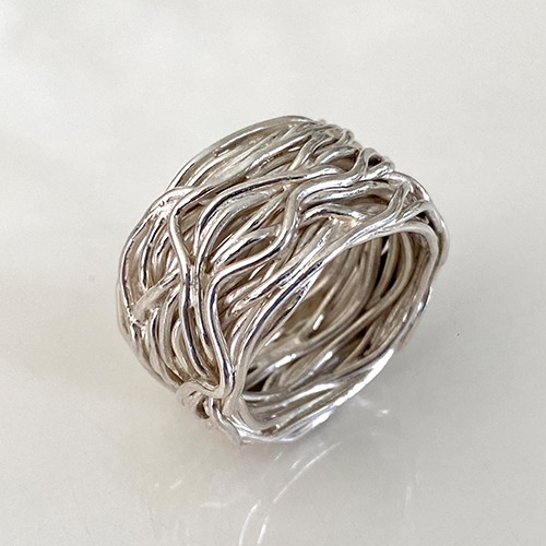 Sterling silver mesh arty wired band ring 14mm wide | VDM Jewellery